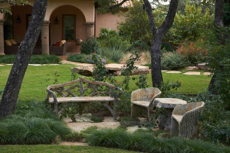 CHEROKEE LANE RESIDENCE - John S. Troy Landscape Architect