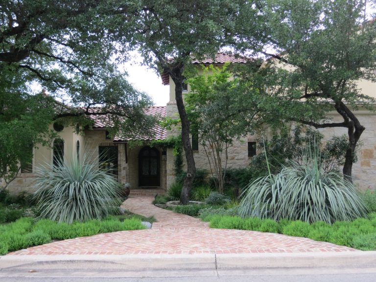 Front Yard Landscapes – John S. Troy Landscape Architect